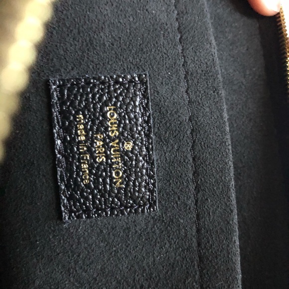 Bags | Louis Vuitton Monogram Daily Pouch | Poshmark